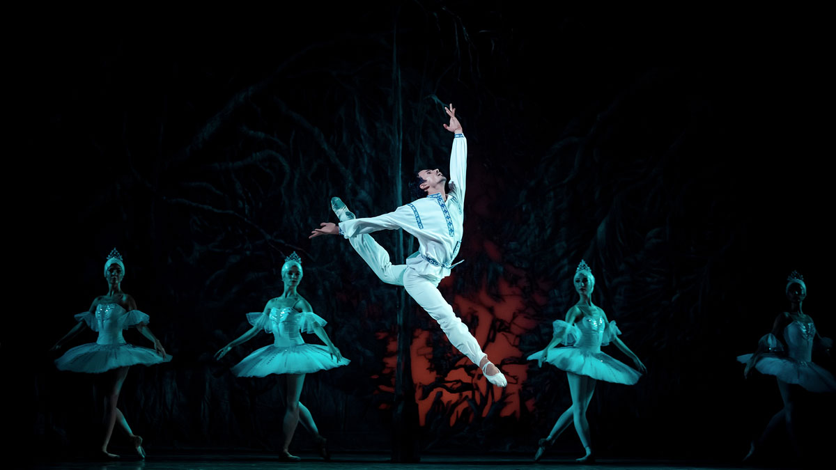 Alexander Stoyanov - Balletistan